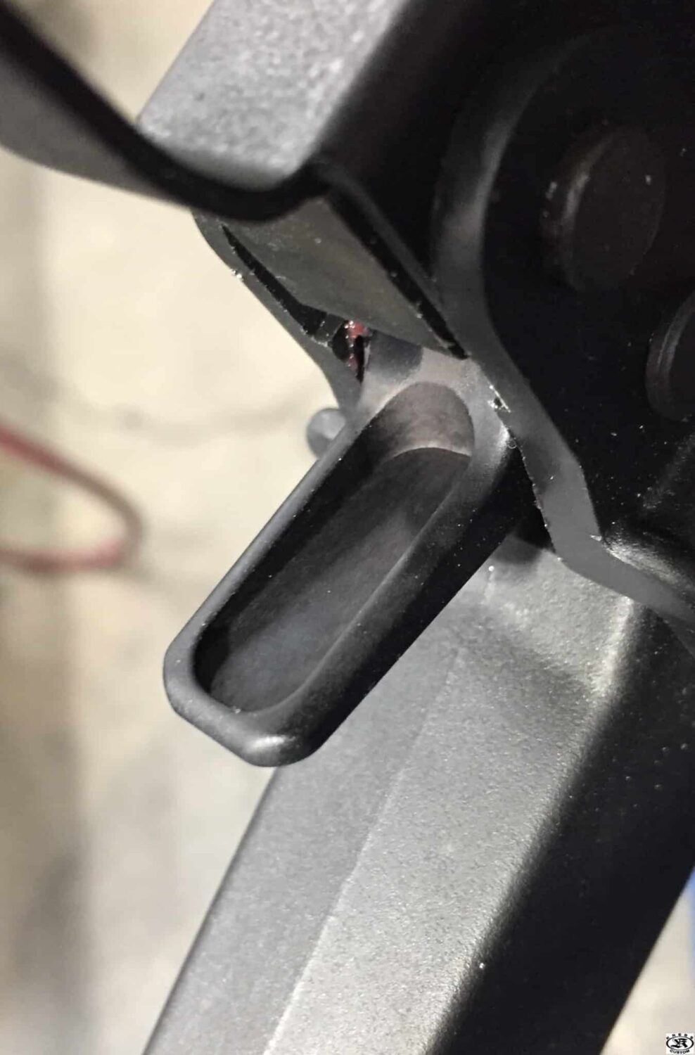 KP-9/KR-9 EXTENDED MAGAZINE RELEASE - KUSA